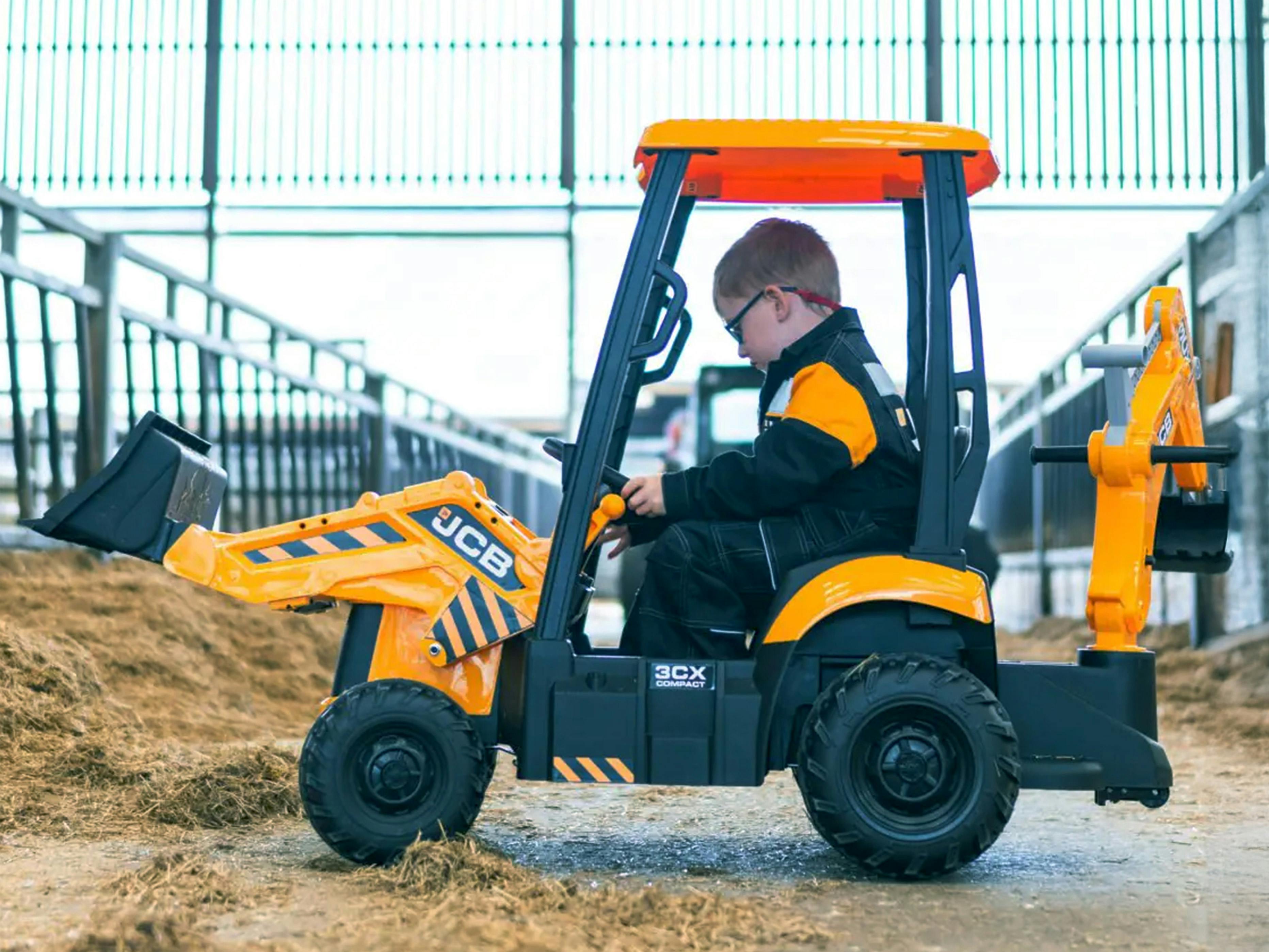 JCB Ride On Backhoe Loader 12V Ride On Cars Buggies Bikes Scooters Sports Outdoors Home Outdoor Living at Trade Tested